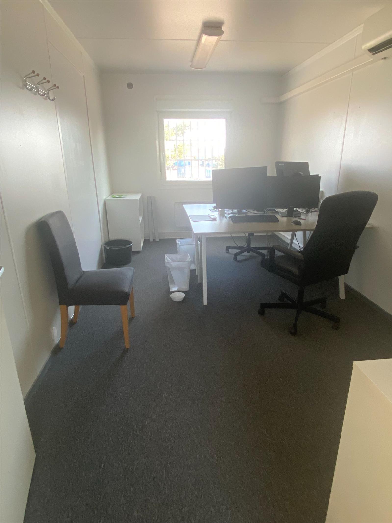 6 st kontorsmoduler (85479) via auktion - Budi Auktioner